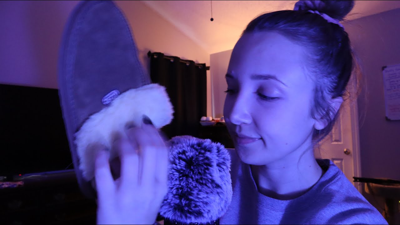 ASMR| Over Explaining My Everyday MOST USED Items 💖 - YouTube