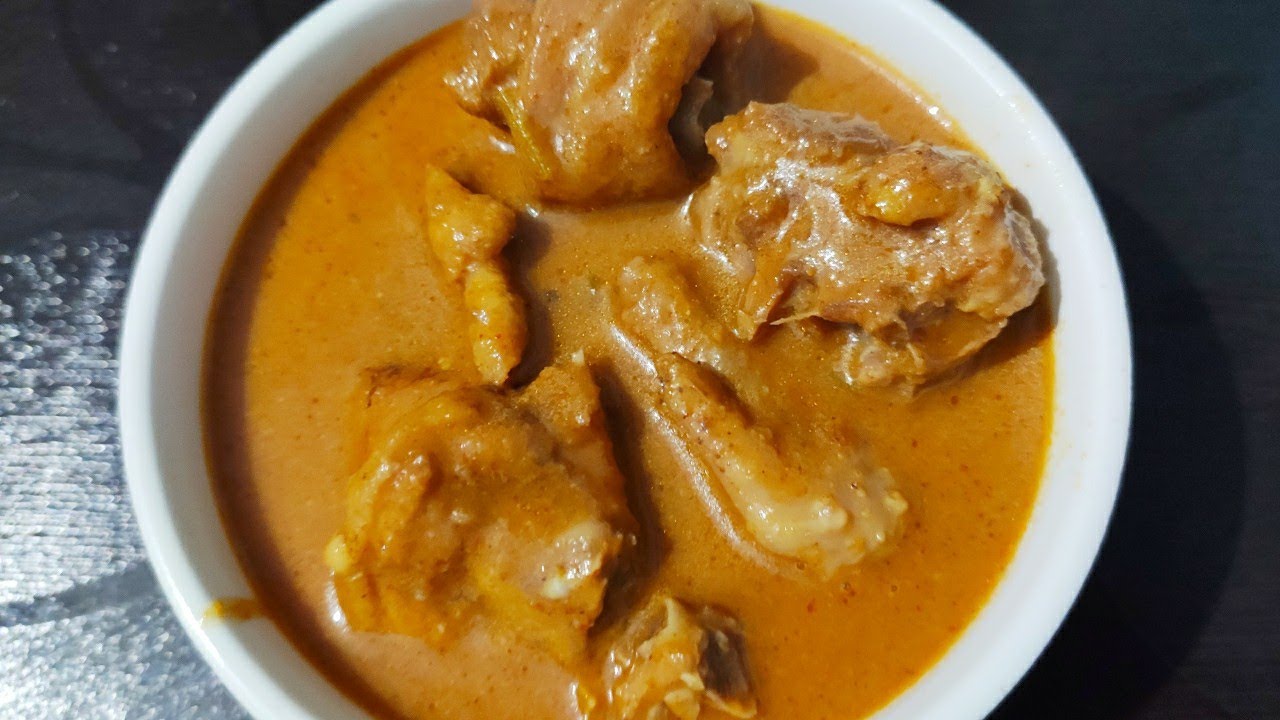 ಈ ರೀತಿ ಮಳೆ ಚಳಿ ಗೆ ಹೇಳಿ ಮಾಡಿಸಿದ ಸಾಂಬಾರು ಅಂದ್ರೆ ಚಿಕನ್ ಸಾಂಬಾರ್ /chicken ...