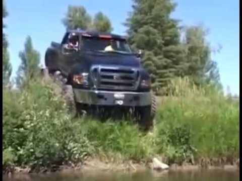 Ford F650 off road river huge - YouTube