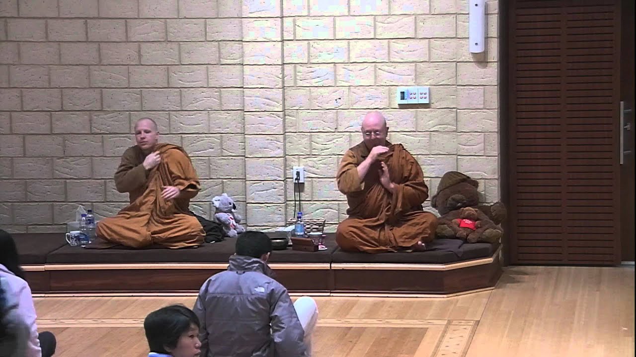 Ajahn Brahm retreat June 2015 - YouTube