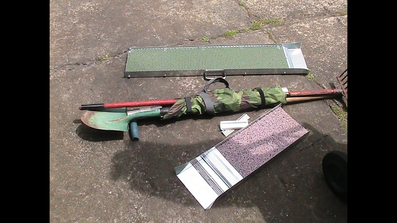 Punch Plate Forward Classifier Sluice - YouTube