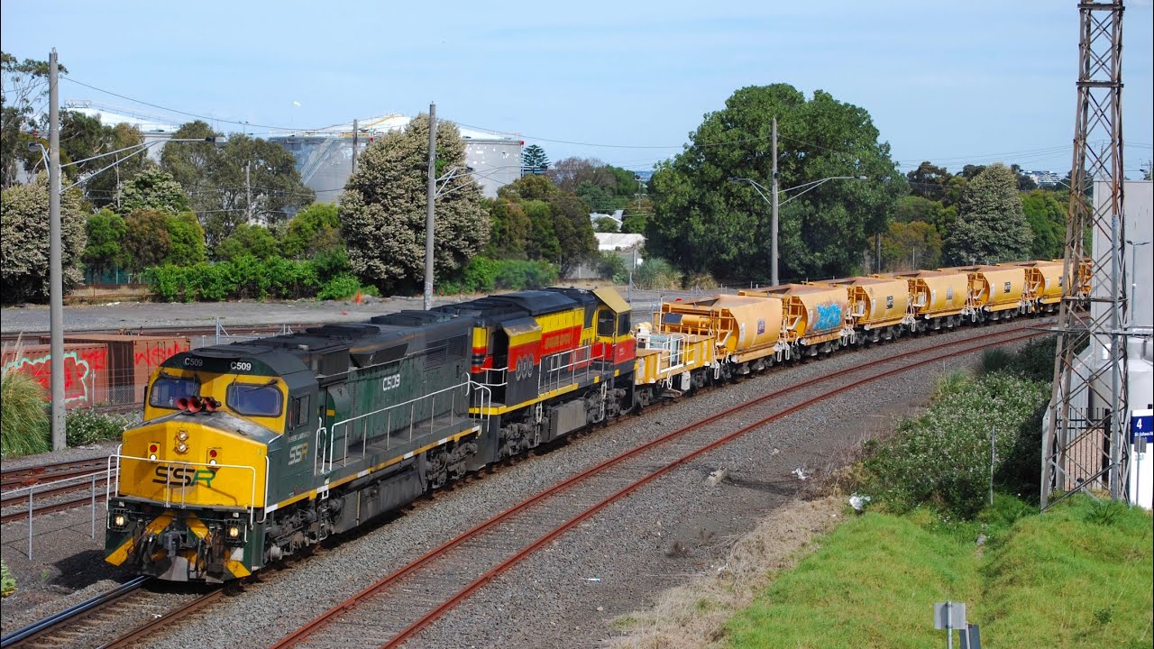 SSR ARTC Ballast Train at Newport - YouTube
