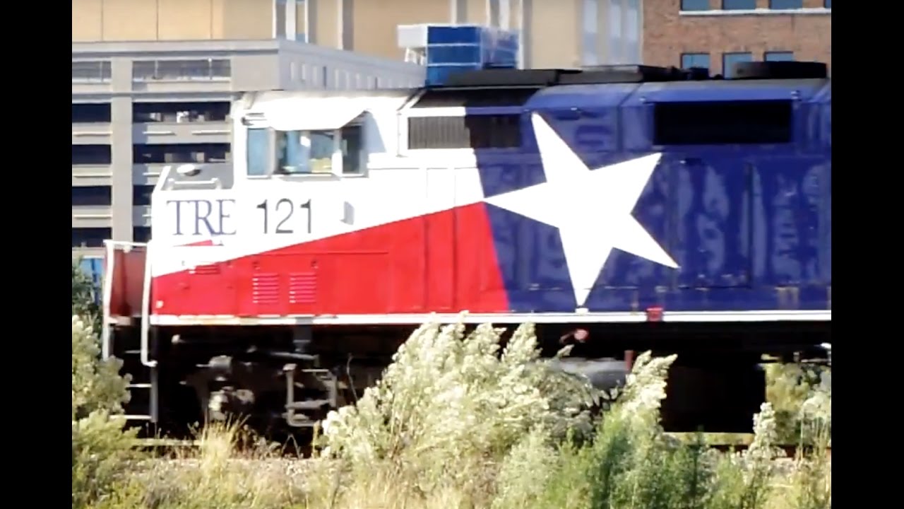 TRWX 121 Pushes a 4 car TRE Train from T&P - YouTube