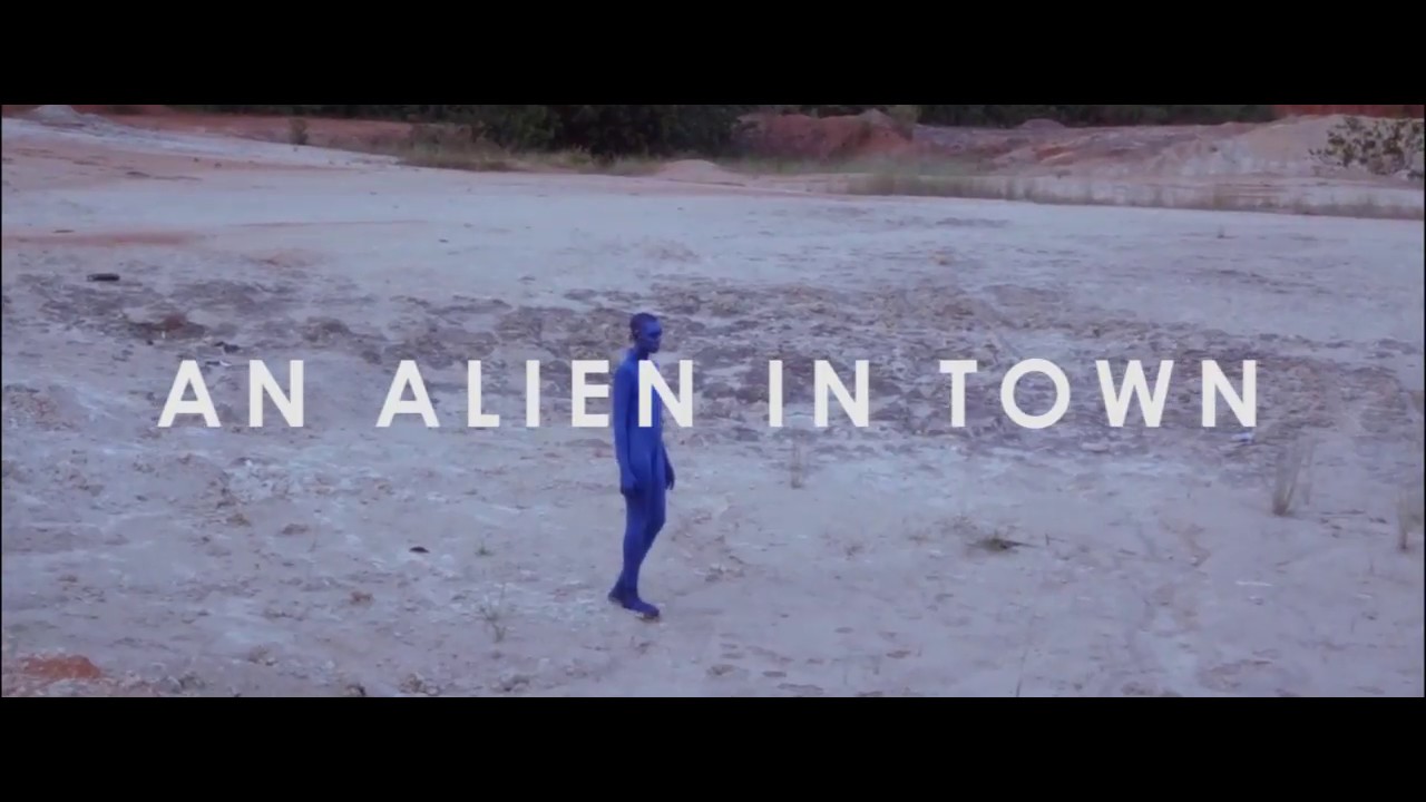 An Alien in Town Trailer 2018 - YouTube