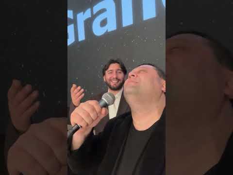 МАНВЕЛ ПАШАЯН - НА КРАСИВОЙ ЕЗИДСКОЙ СВАДЬБЕ В ДУЭТЕ С ТЕЙМУРОМ. НОВОСИБИРСК
