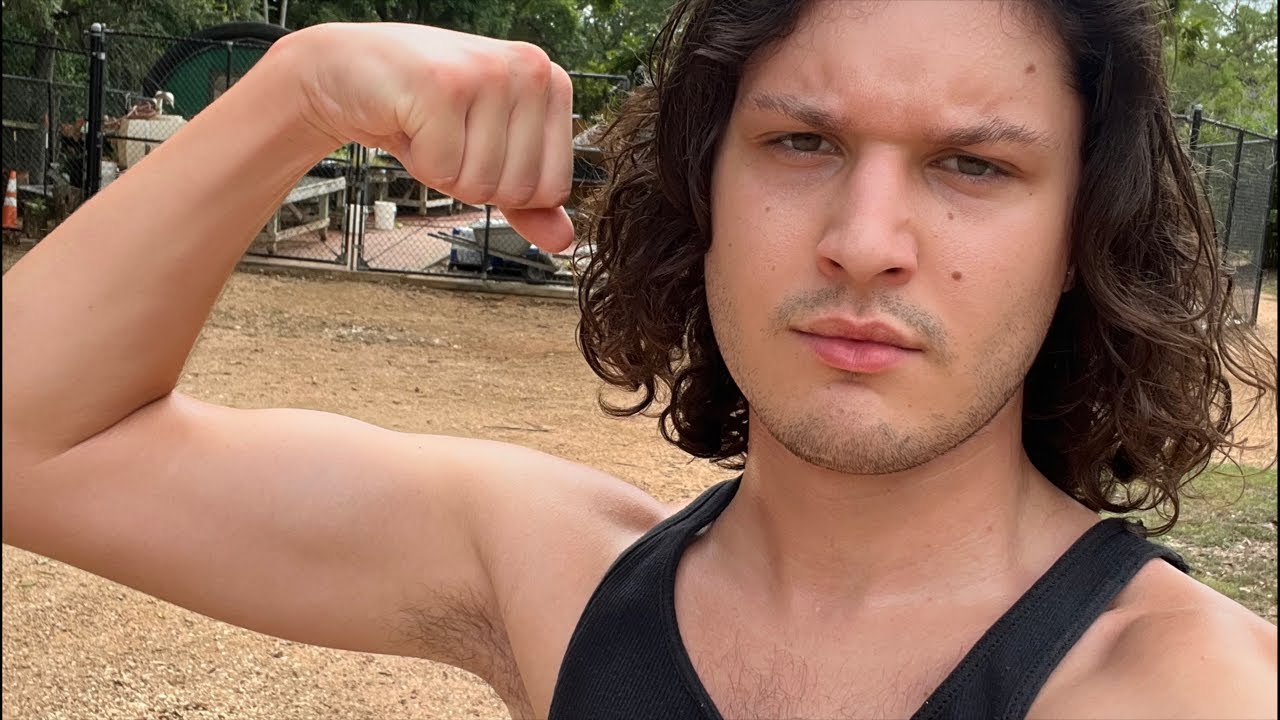 Second live! Working out after dinner #live #workout - YouTube