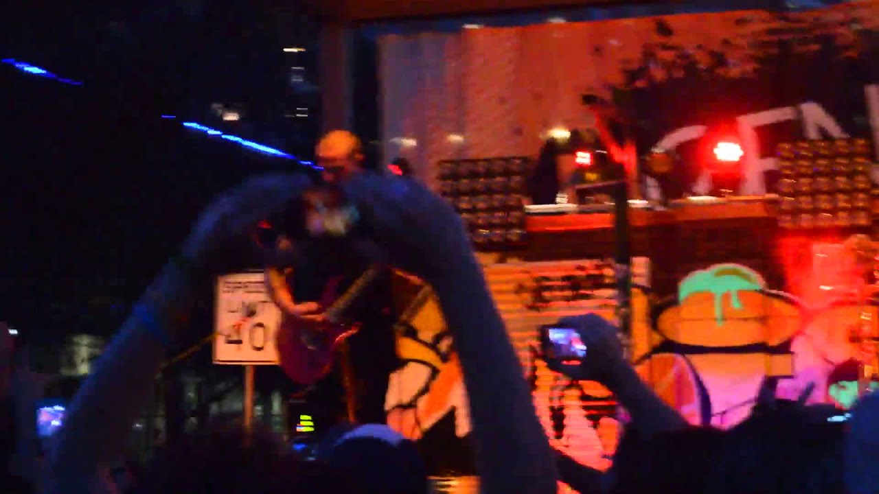 RED- Death Of Me Live at Discovery Green - YouTube