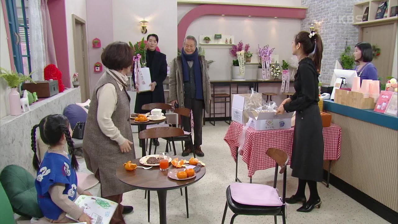 ＂같이들 있었구먼＂ 김가란 카페 개업식을 찾은 이호재 [내 눈에 콩깍지] | KBS 230104 방송 - YouTube