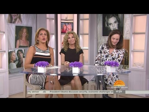 Diane Lane in black boots - 18-Nov-2016