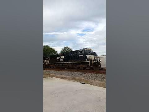 Fantastic Power DUO Norfolk Southern #4623 led Extremely LOUD NS #28r @rider22 - YouTube