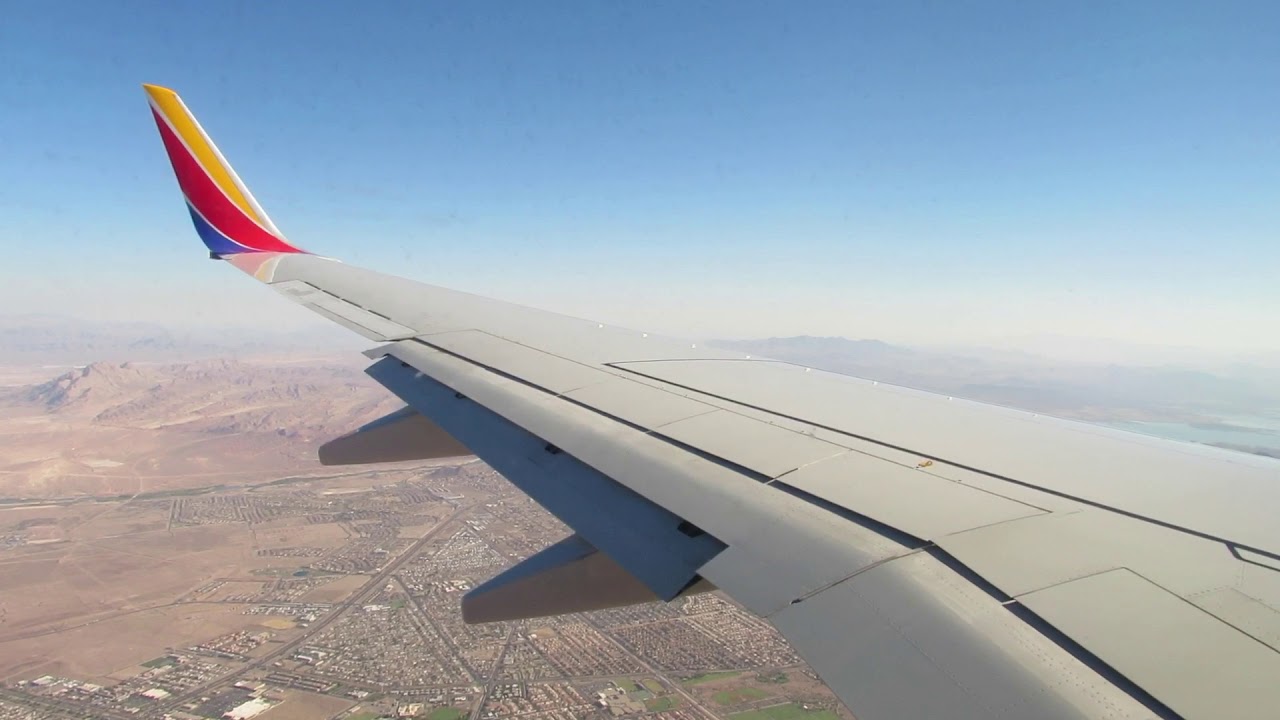 Southwest 737-700 Downwind Approach & Landing in Las Vegas - YouTube