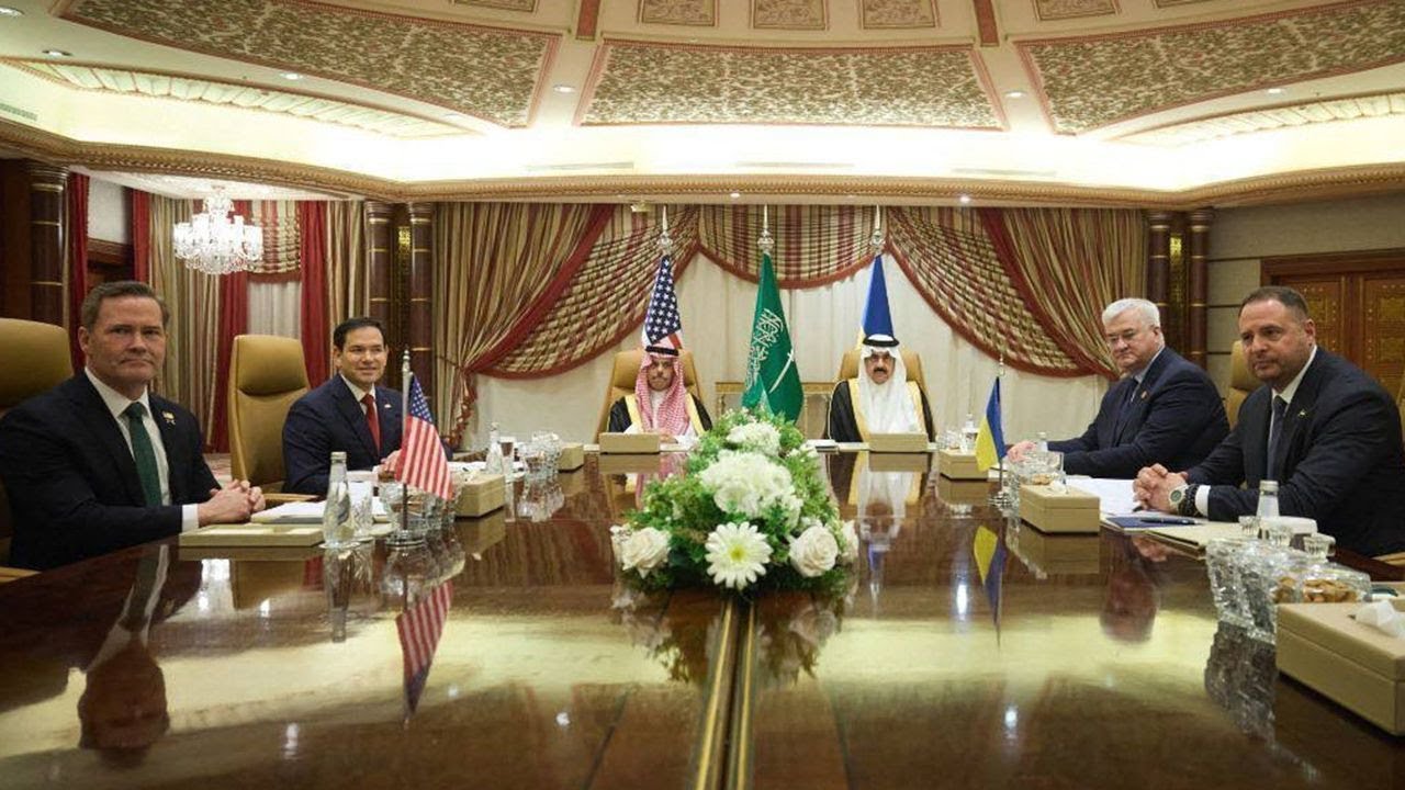 Peace vs. Power: Ukraine's Ceasefire Strategy Challenges Russian ...