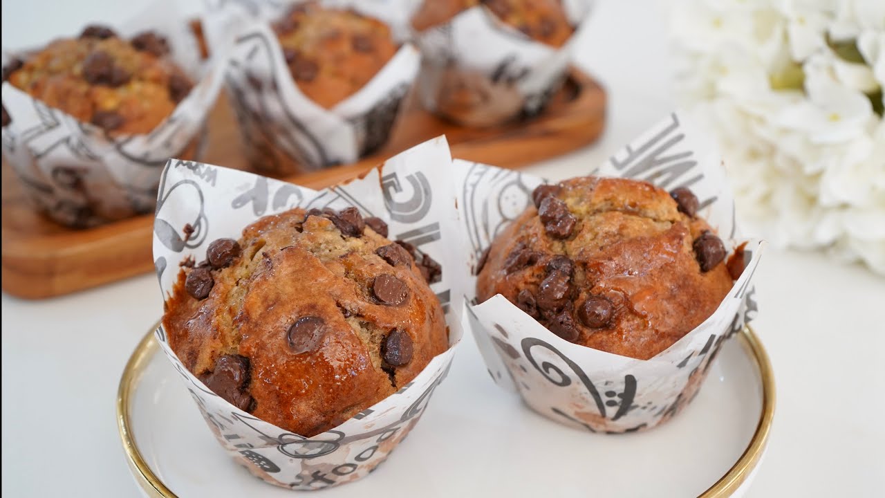 A very moist Banana Muffin that melts in your mouth with DIY muffin ...