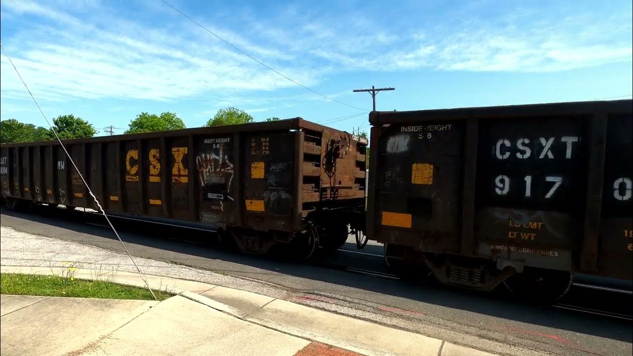 CSX 3211 Leads Manifest Through Mount Holly NC - YouTube