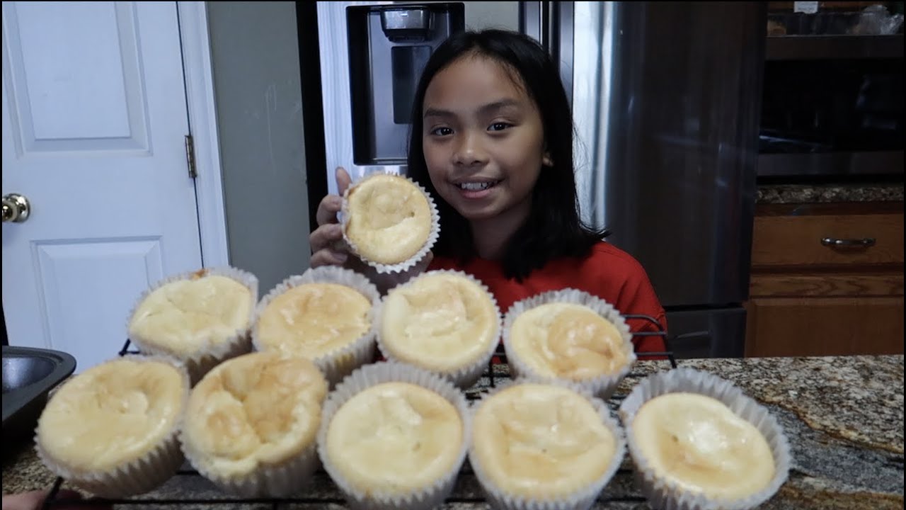 MAKING MAMON!! (FILIPINO SPONGE CAKE) - YouTube