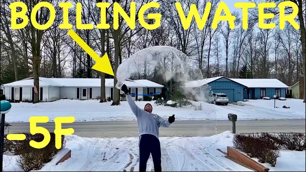 Boiling Water Turns To Snow In The Polar Vortex! - YouTube