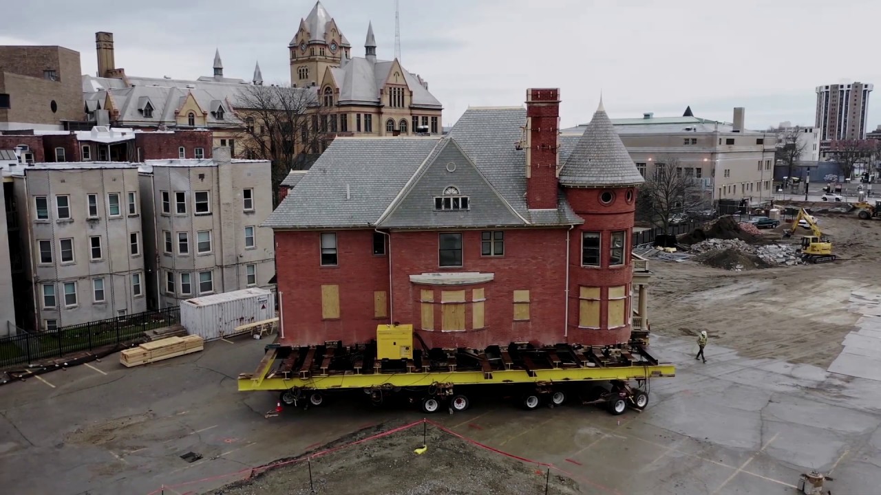Mackenzie House Move 2019 - YouTube