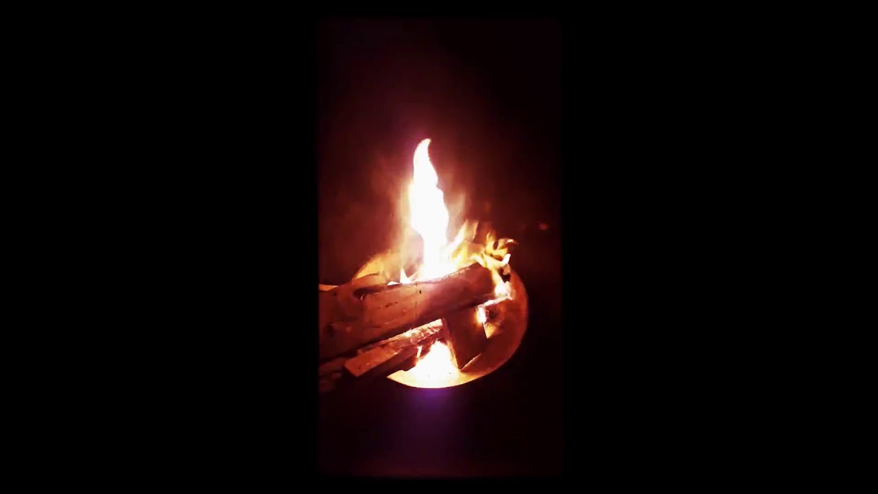 Satisfying & calming fire sound with music - YouTube