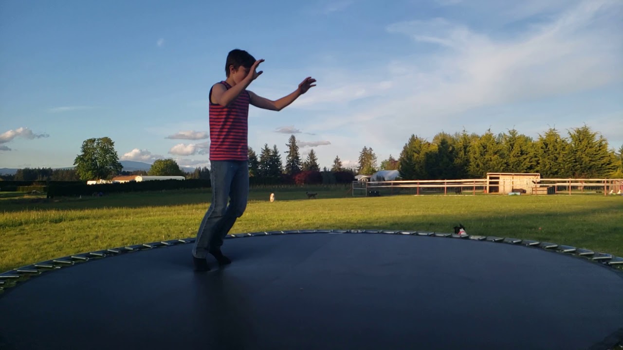 Front flip on trampoline in slow motion - YouTube