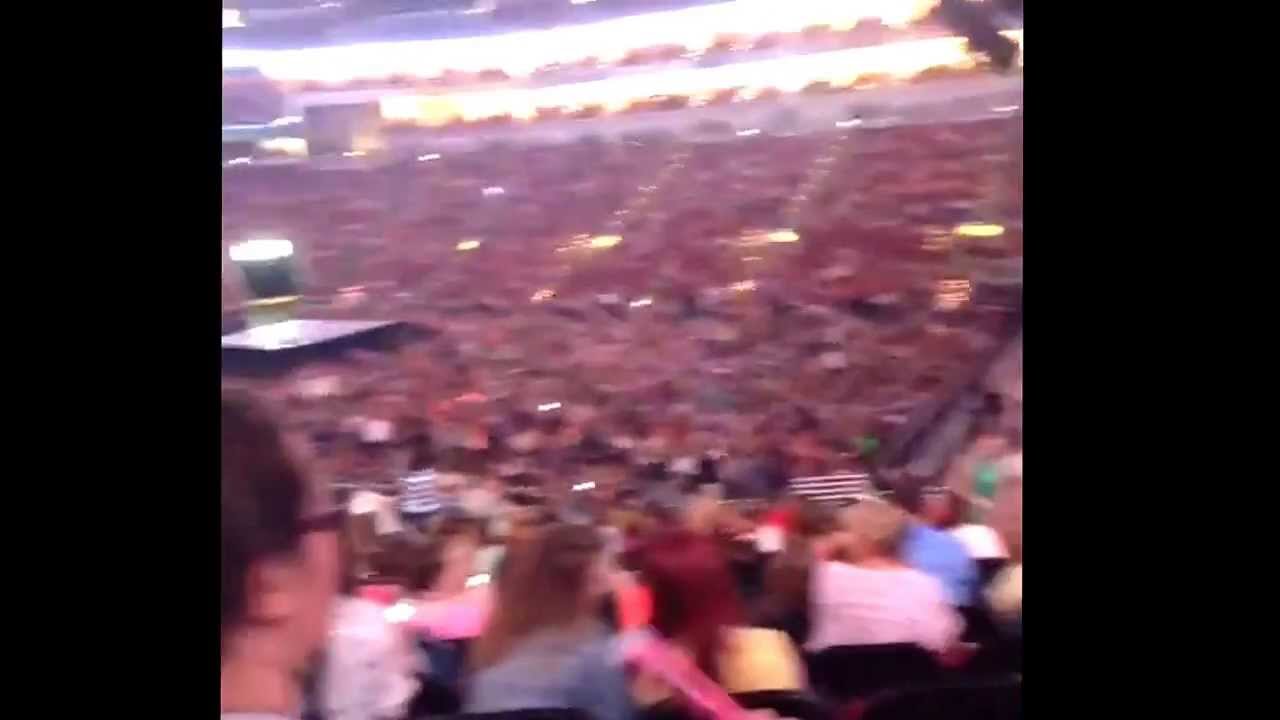 One Direction Louisville Ky Kfc Yum Center Our Seats Youtube