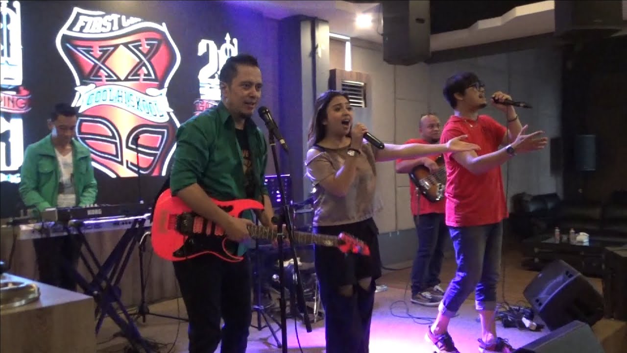 FIX Band At Reuni SMA 20 Angkatan 89 PART 2 - YouTube