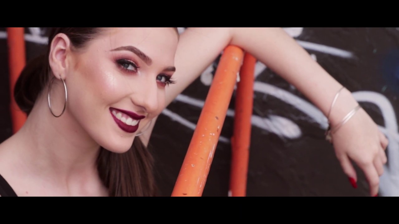 Bella Quinces & Photography Wynwood photo shoot - YouTube