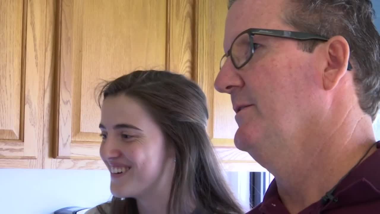 Laurel 4th grade teacher prepares for her first year of school - YouTube