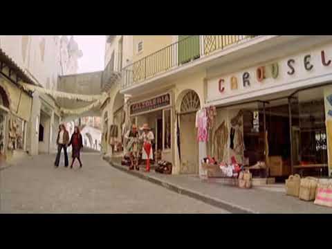Fantozzi e la signorina Silvani a Capri