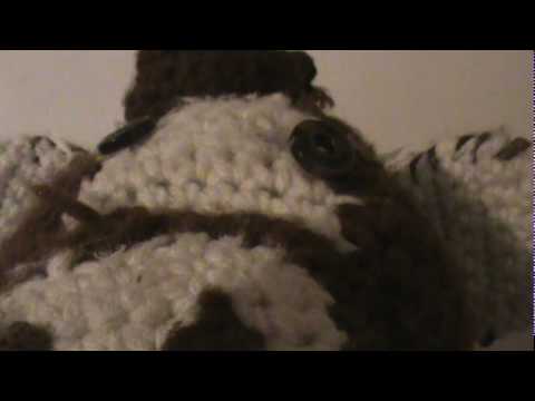Deep voiced cow - YouTube