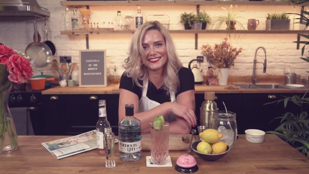 How to make a fruity gin cocktail | Craft Gin Club - YouTube