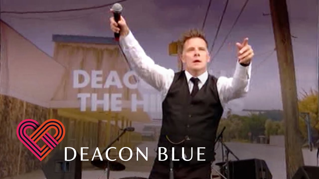 Deacon Blue - Real Gone Kid (V Festival, August 17th 2013) - YouTube