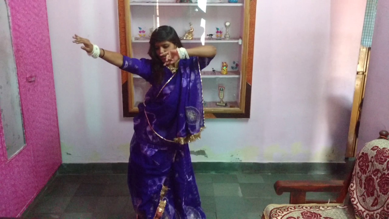 Aji Hasa Mhari :- Rajasthani Dance by Baaisa Kajal Rathore - YouTube