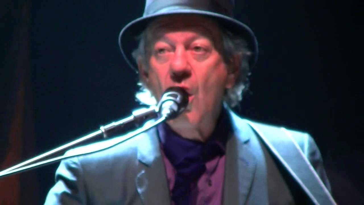 2014.9.25 Scott Thurston Runnin' Down A Dream Chorus - YouTube