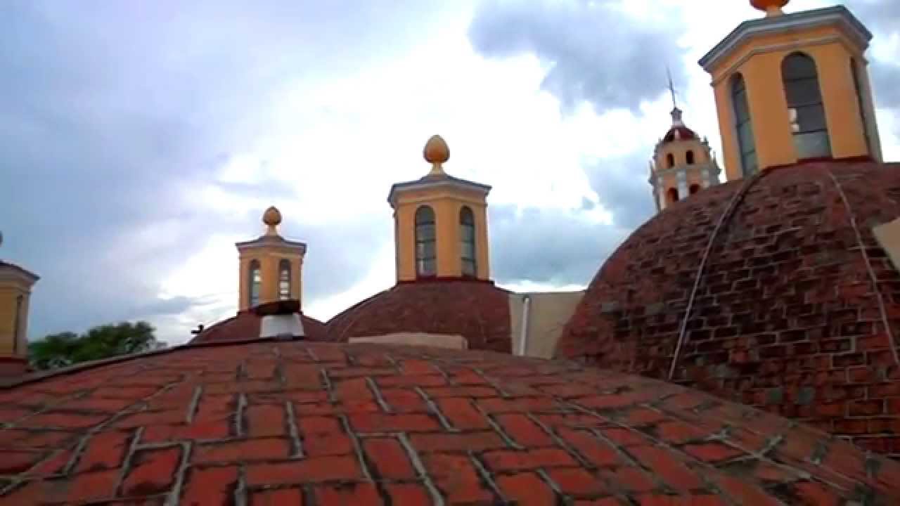 Capilla Real de Naturales en Cholula - YouTube