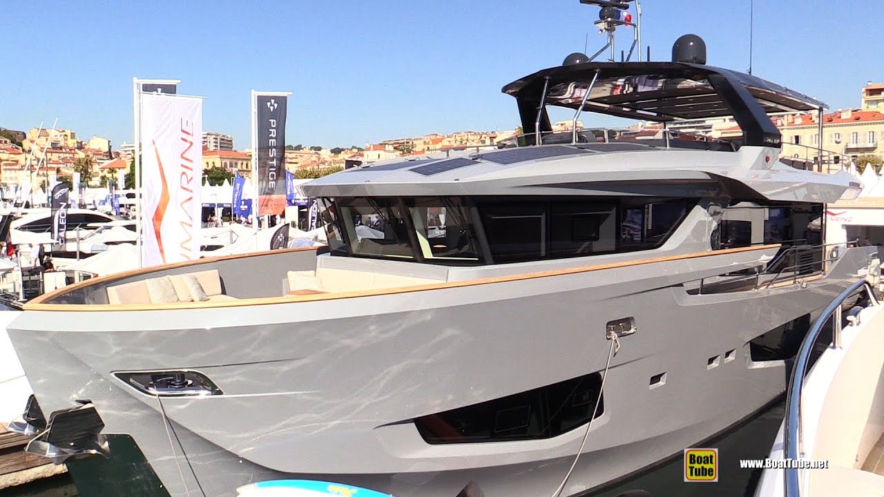 2022 Numarine 26 XP Luxury Yacht - Walkaround Tour - 2021 Cannes ...