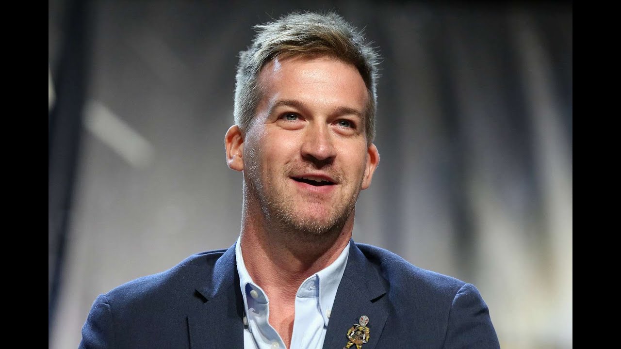 Kenneth Mitchell 'Star Trek Discovery' and 'Captain Marvel' Star Dead ...