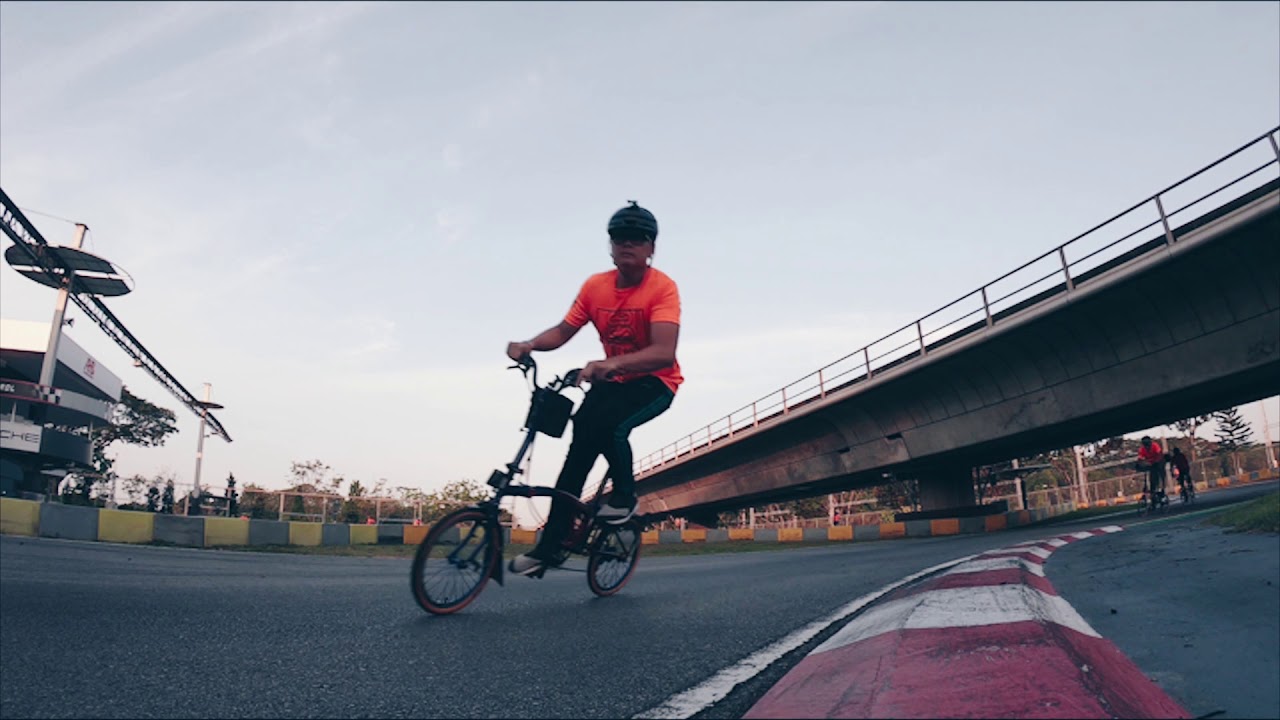 Brompton World Traveller Championship Singapore 2019 Trailer - YouTube