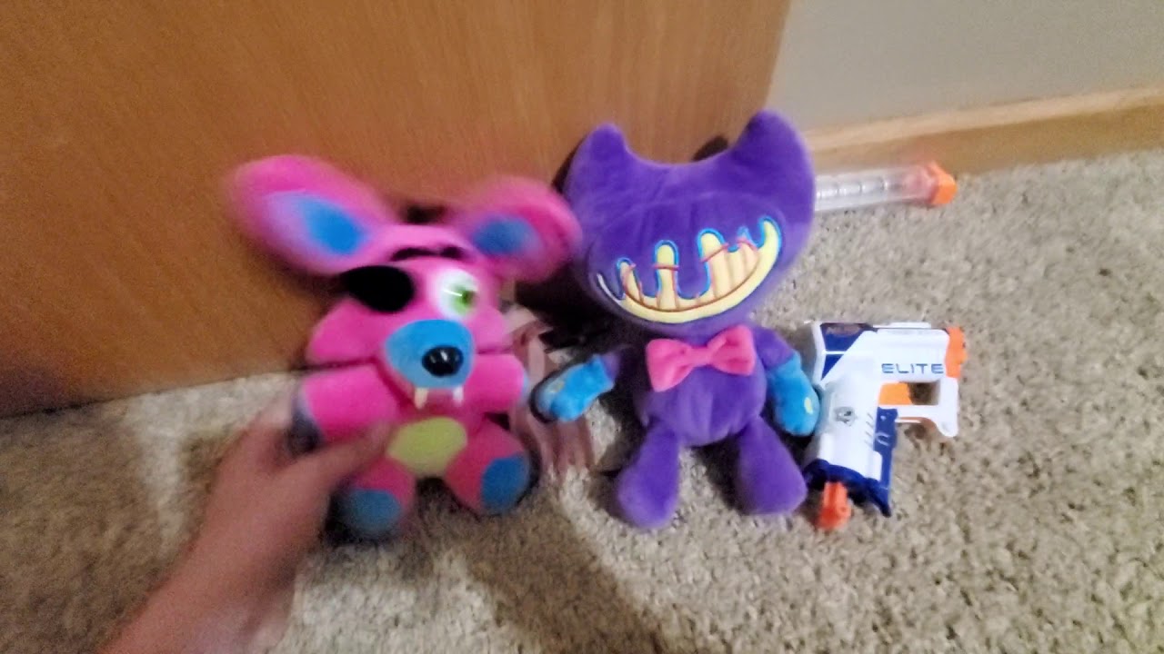 Blacklight pink foxy go to school - YouTube