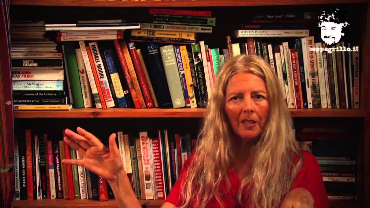 Passaparola - L'ECONOMIA DELLA FELICITÀ - Helena Norberg Hodge - YouTube