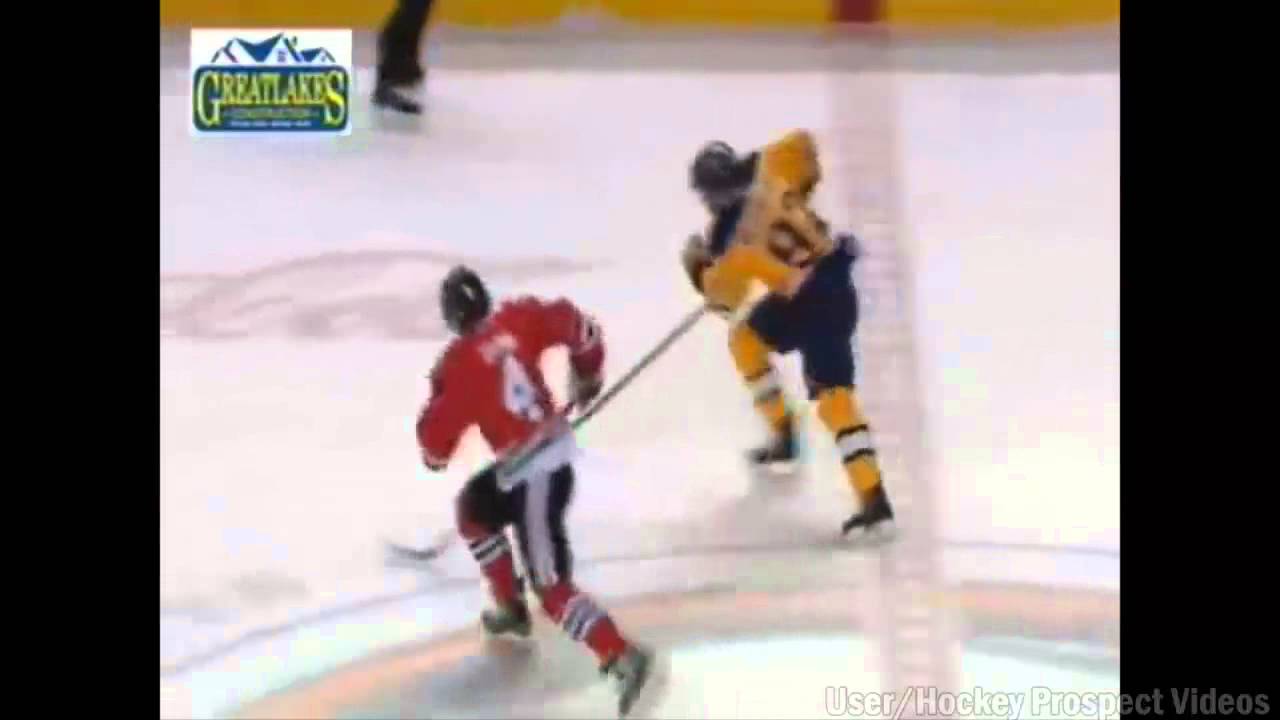 Connor McDavid Nice One-Handed Deke vs Niagara (10/22/14) - YouTube