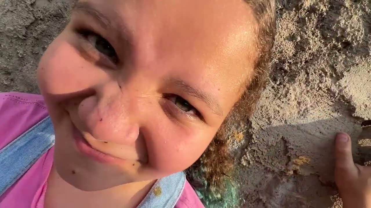 O Crush Beijou Ela Na Nossa Frente Youtube