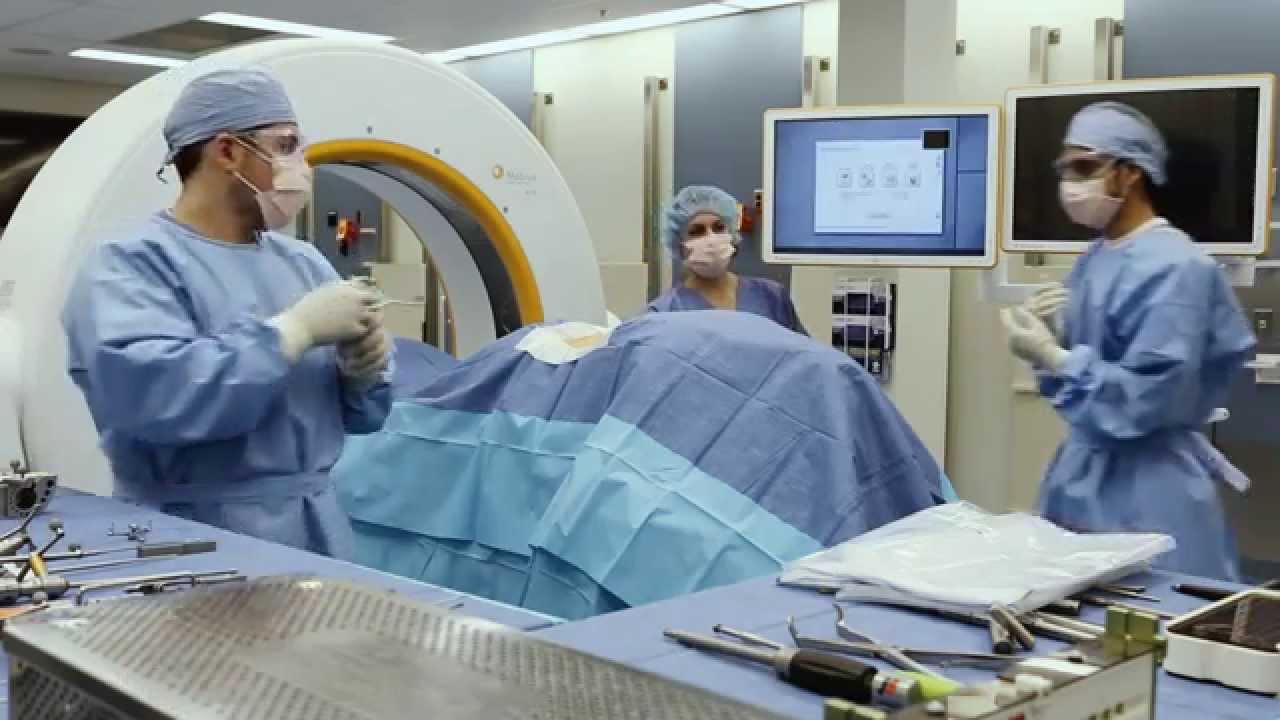 Airo® Mobile Intraoperative CT—Navigated Spinal Workflow - YouTube