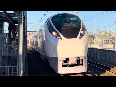 E657系ｶﾂK8編成が南千住駅2番線を通過するシーン（2024.12.22.15:32） - YouTube