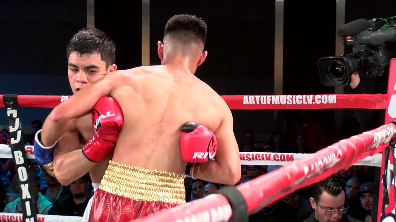 Boxing: Brandon Cruz vs Edward Vazquez - YouTube