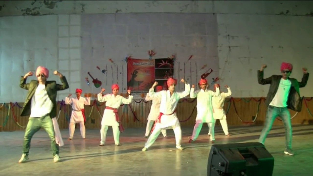 Rajasthani Group Dance on Rajasthan Anthem...MHARO RAJASTHAN...MUST ...