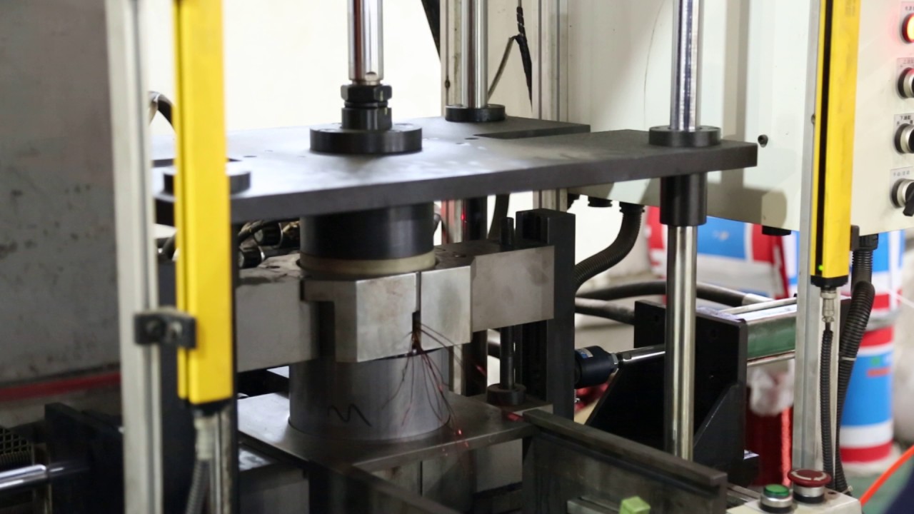 SMT Coil Forming Machine For Motor Stator - YouTube