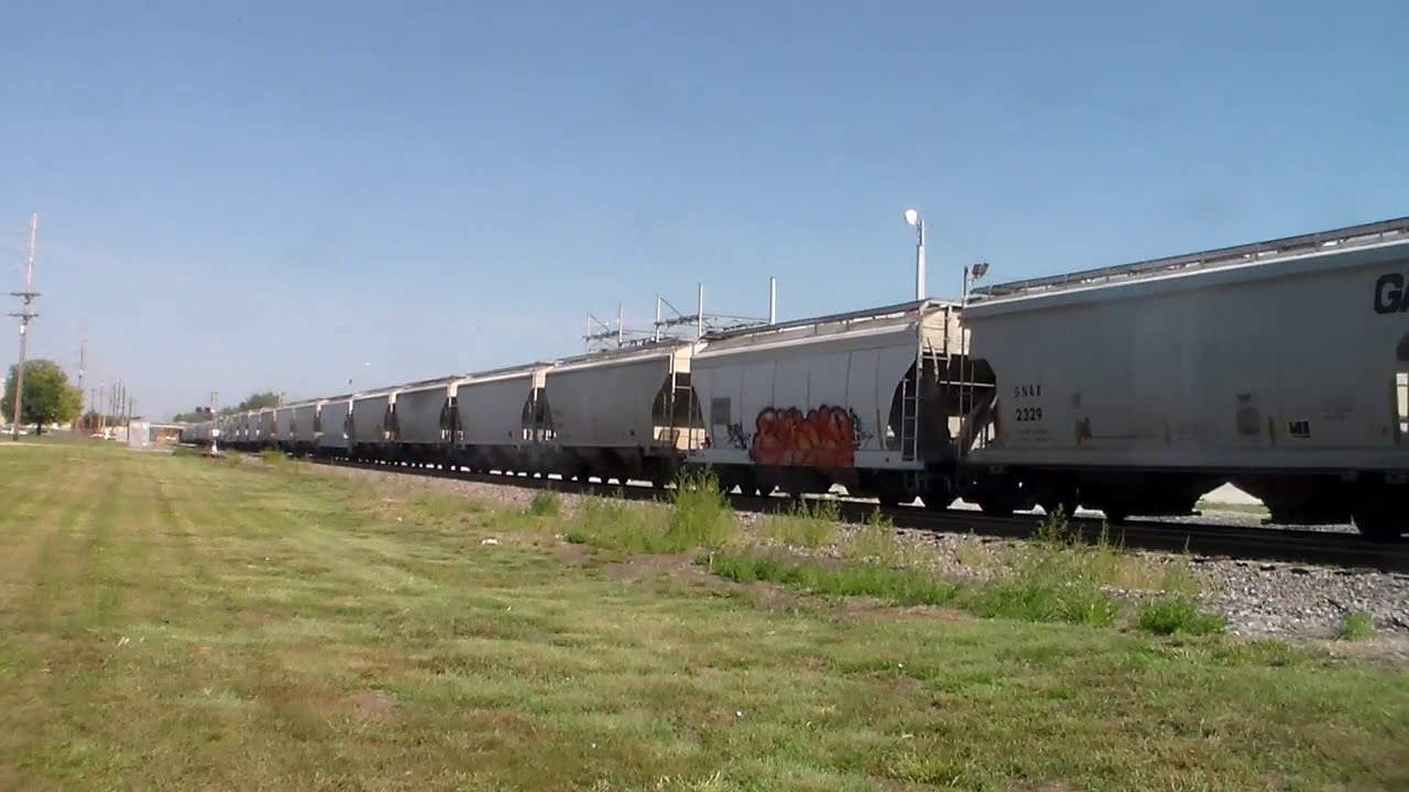 Westbound BNSF Sand Train with Engine from Kismet Train Collison at ...
