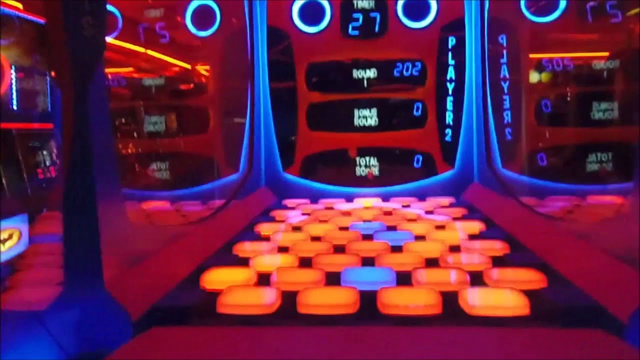 Let's Bounce! Amusement Arcade Machine - YouTube