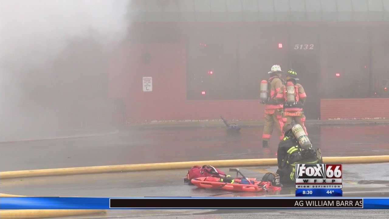 Fox 66 News: Good Day Erie Fox live Imperial Buffet fire - YouTube