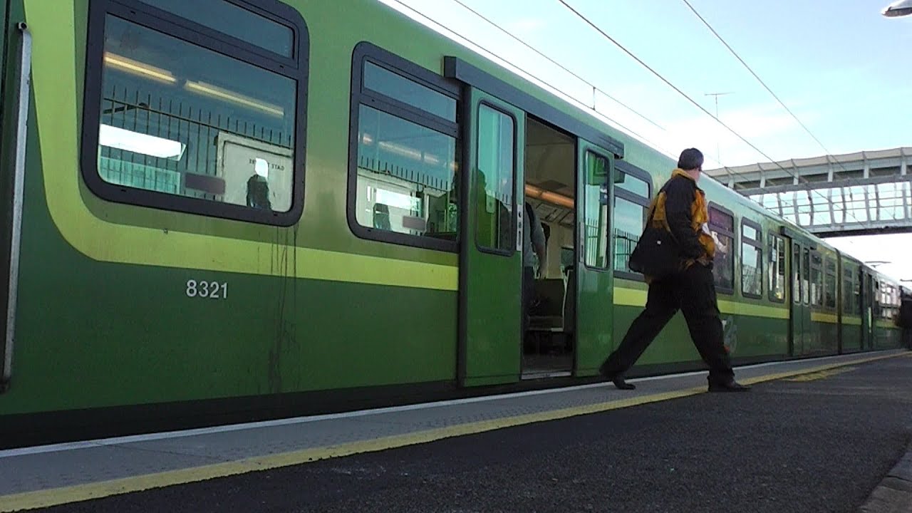 8300 Class Dart Train number 8321 - Blackrock Station, Dublin - YouTube